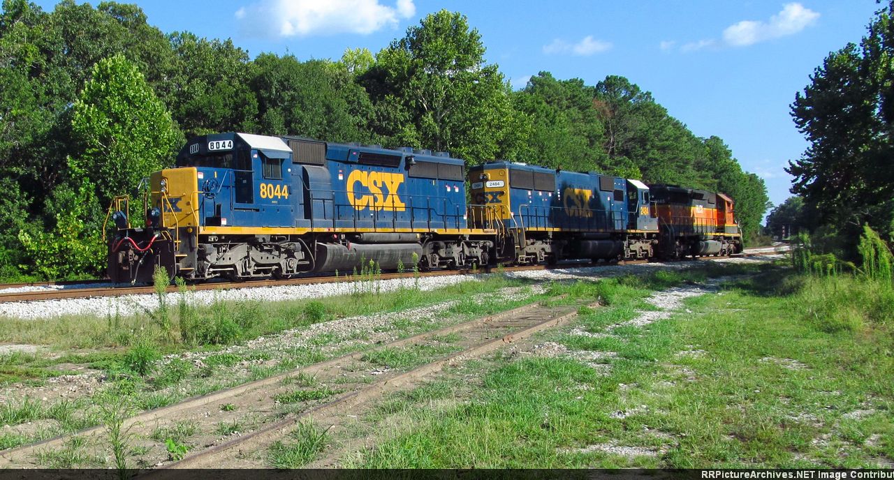 CSX 8044